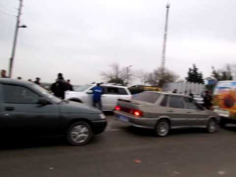 İsa Qemberin ikinci  Lenkeran seferi zamanı zerercehen Samir bey oldu :)