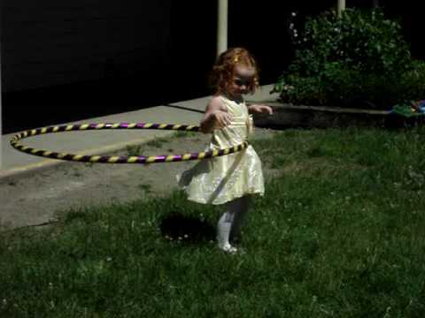3 year old Iris hula hoop master! - YouTube