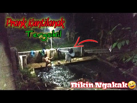 prank kuntilanak bikin ngakak😂 || gangguin orang mandi di sumber Mata Air