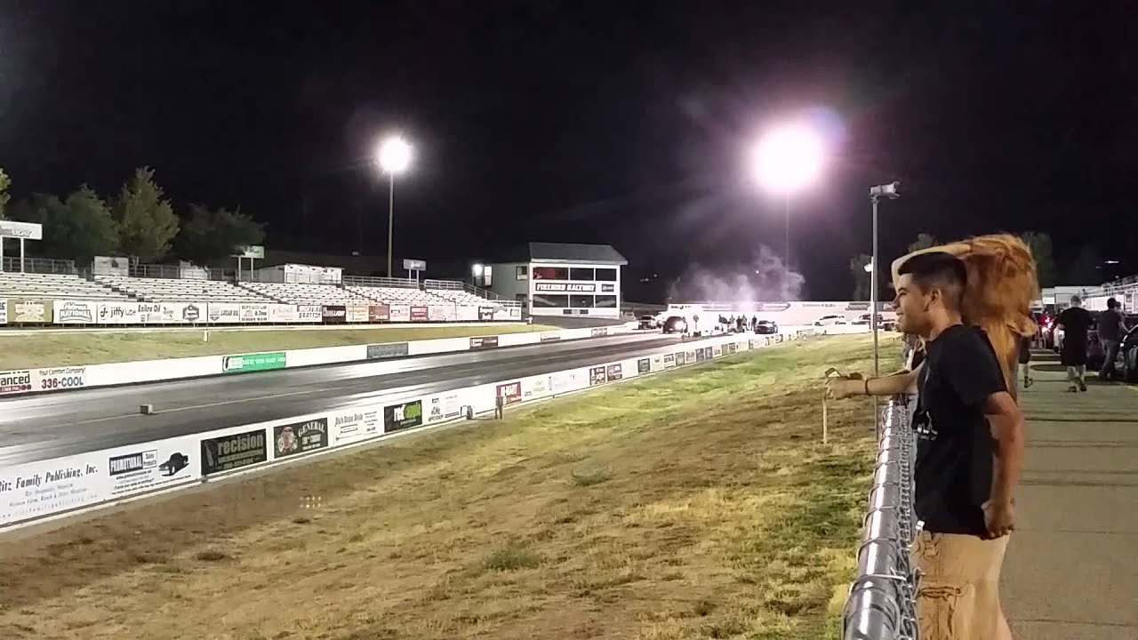 Mike's Procharged TBSS/11.50 @ 121 mph - YouTube