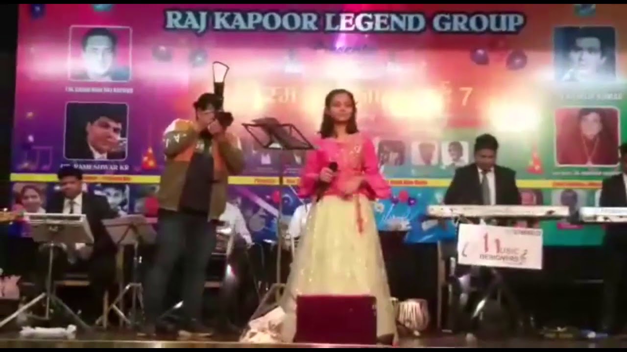 Chhoti Si Umar Mein Lag Gaya Rog |Sing by Samridhi Tiwari| - YouTube