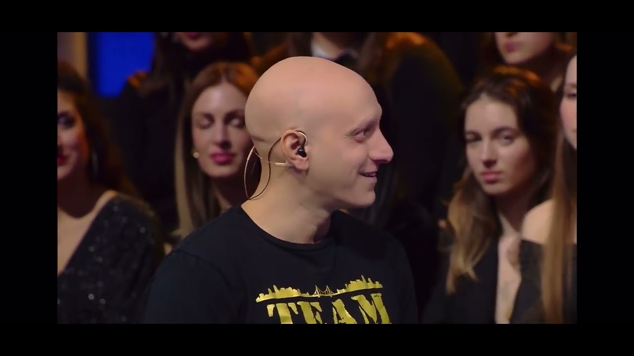 Chucky Mady- Guinness World Record attempt on Lo Show Dei Record in ...