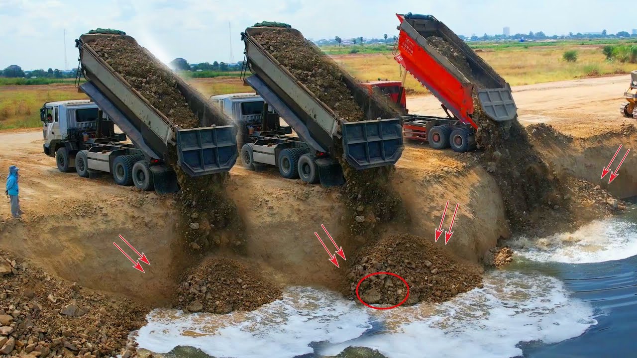 Amazing! The most amazing special scene with the best Dump Trucks ...
