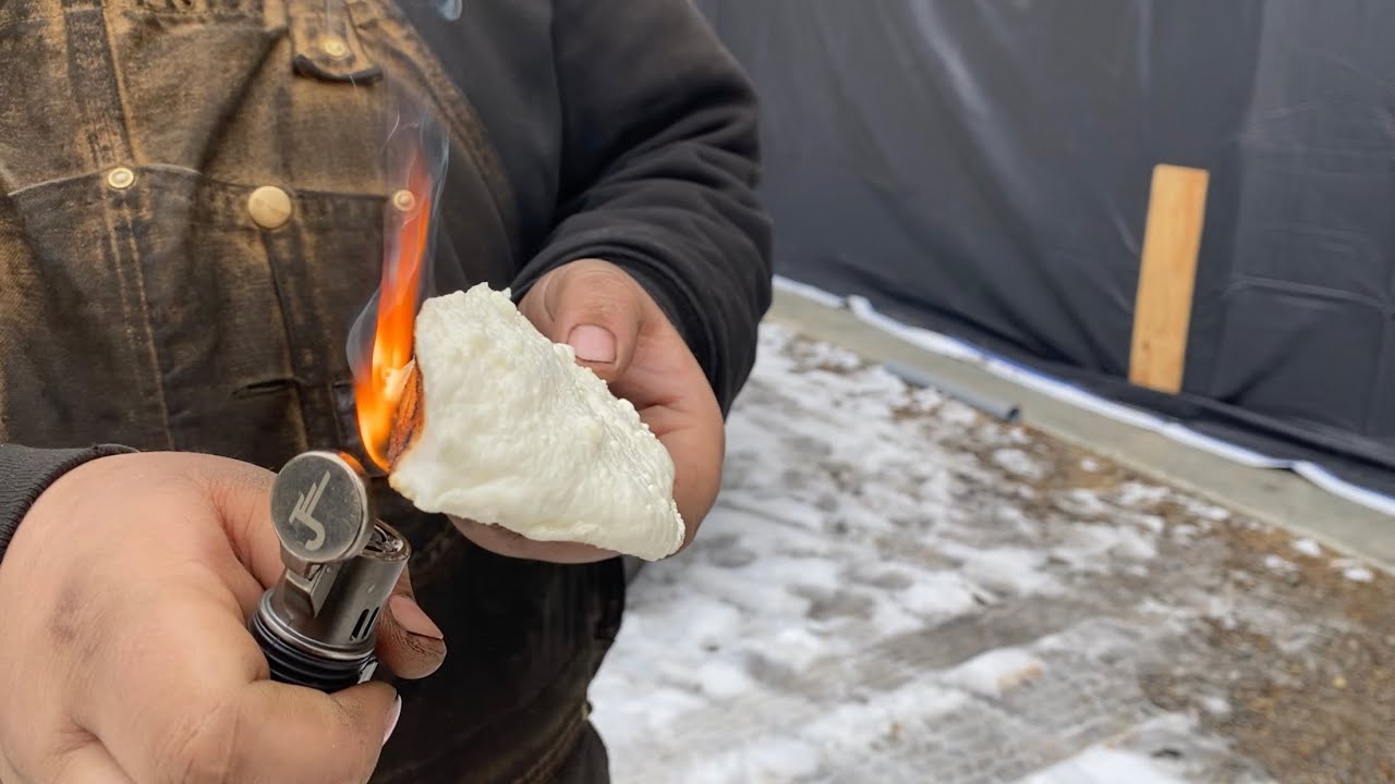 Setting sprayfoam insulation on fire - YouTube