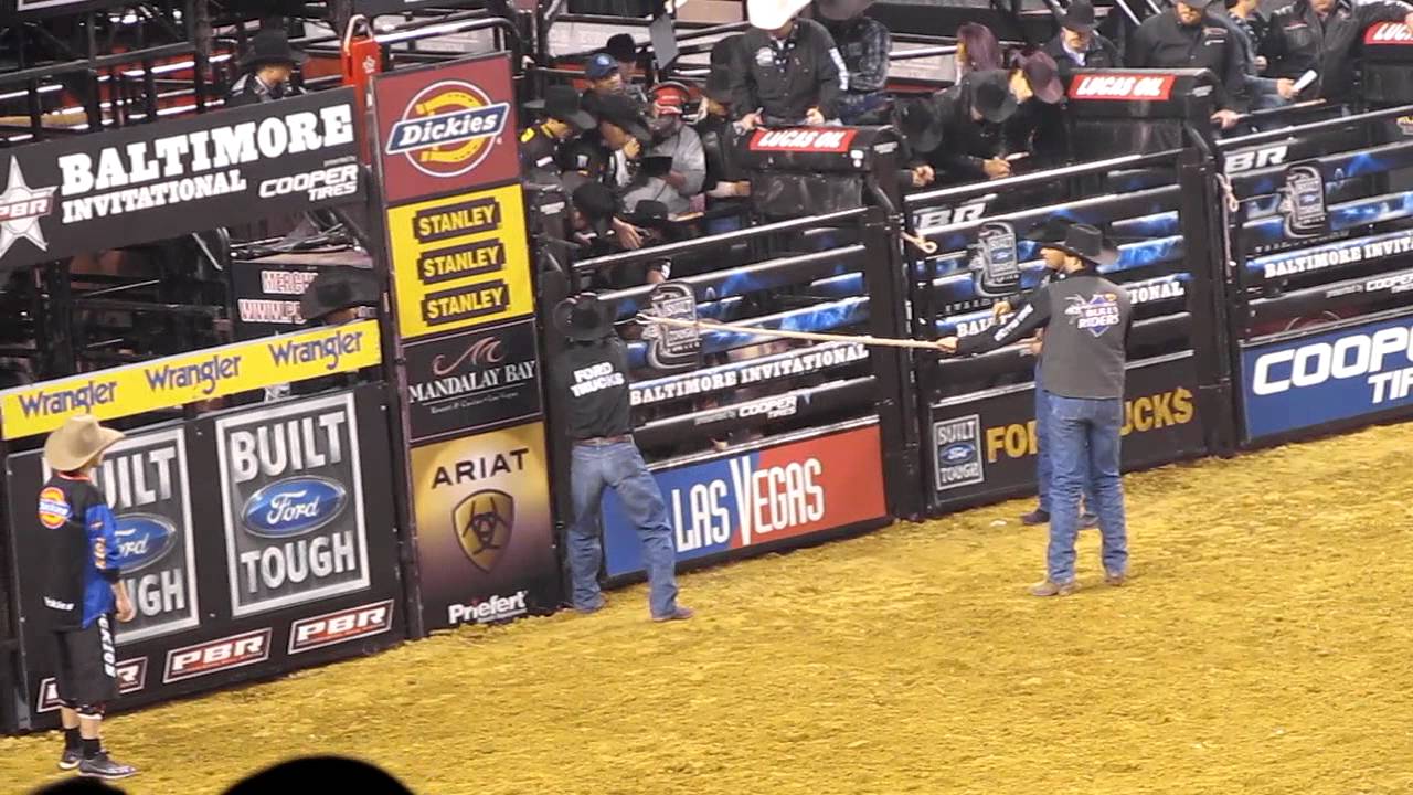 PBR-BALTIMORE 3rd ROUND VALDIRON OLIVEIRA - YouTube