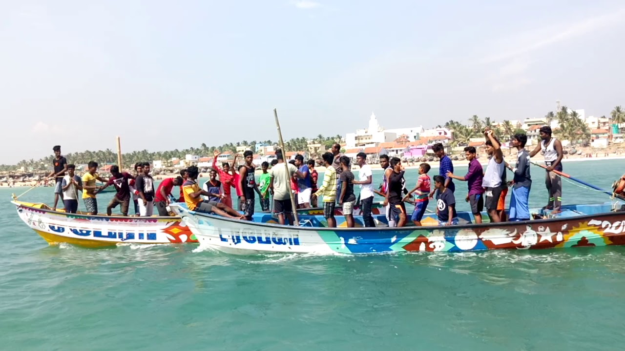 Boat ride in kovalam - YouTube