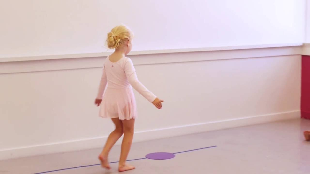 Claire Dance CM3 promo 45s - YouTube