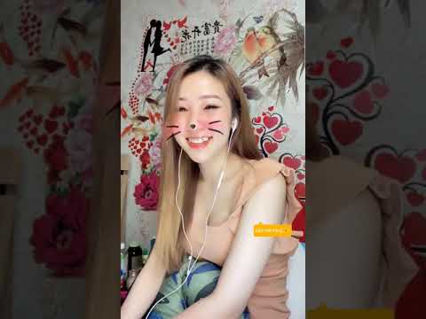 Bigo Hotgirl Tiểu Vi Vi livestream buổi tối