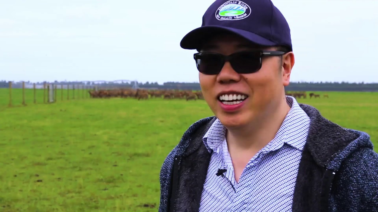 Chef Alan Yu visits Northbank Station - YouTube