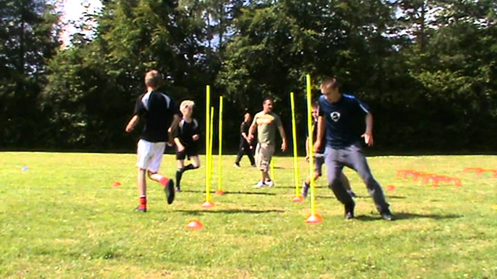 Run the poles - YouTube