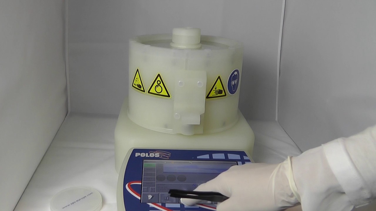 Spin coater with vacuum chuck - YouTube