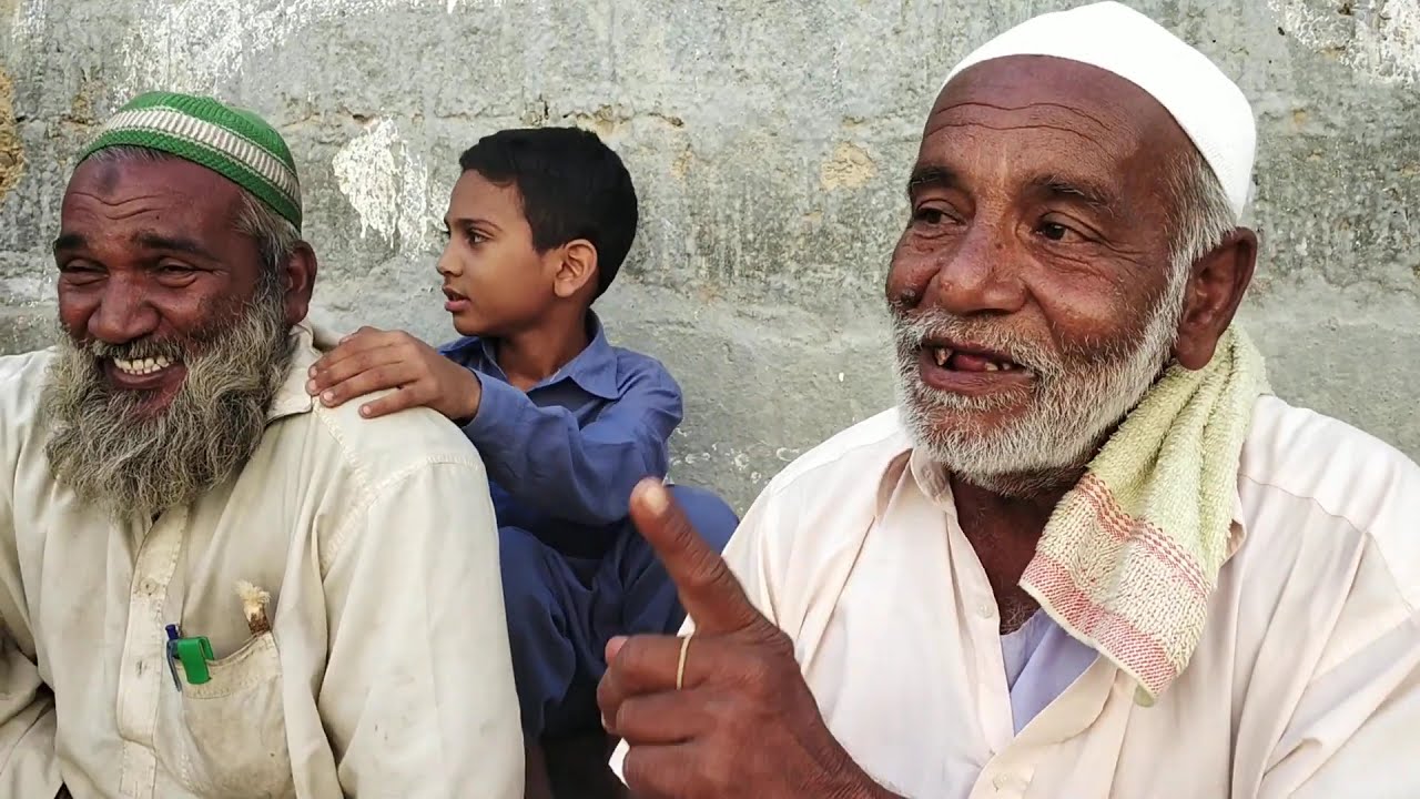 Ahmed Kutchi Bha Full Comedian Man in Karachi Pakistan - YouTube
