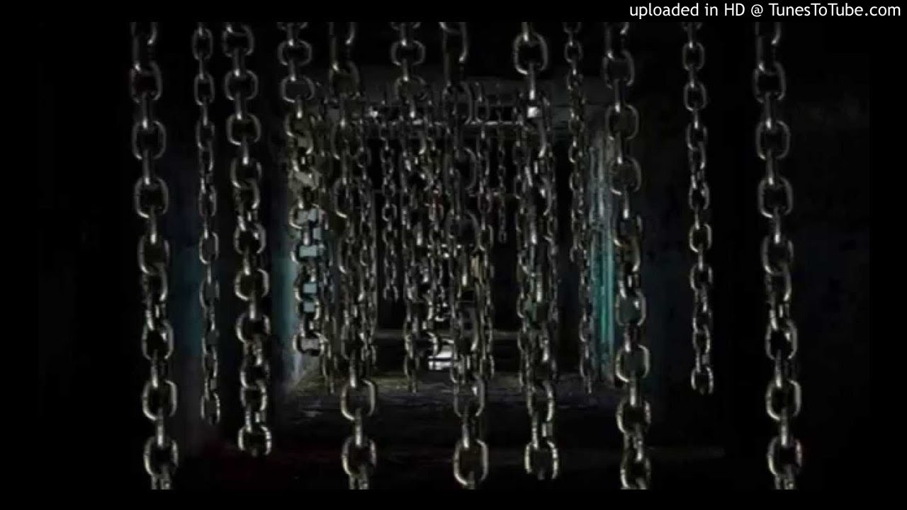 Scary chains {Fantastic trap beat ever} - YouTube