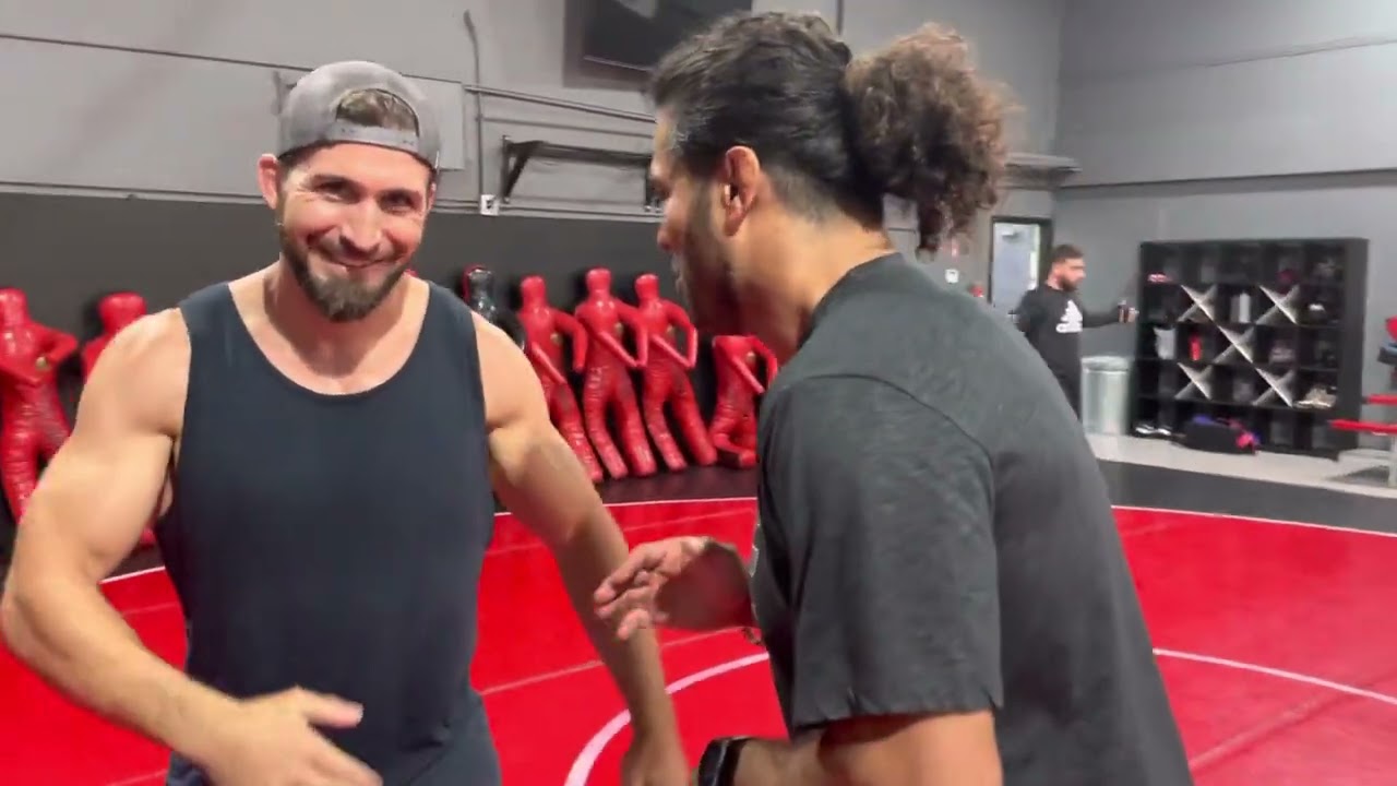 How to use side kick in a fight - YouTube