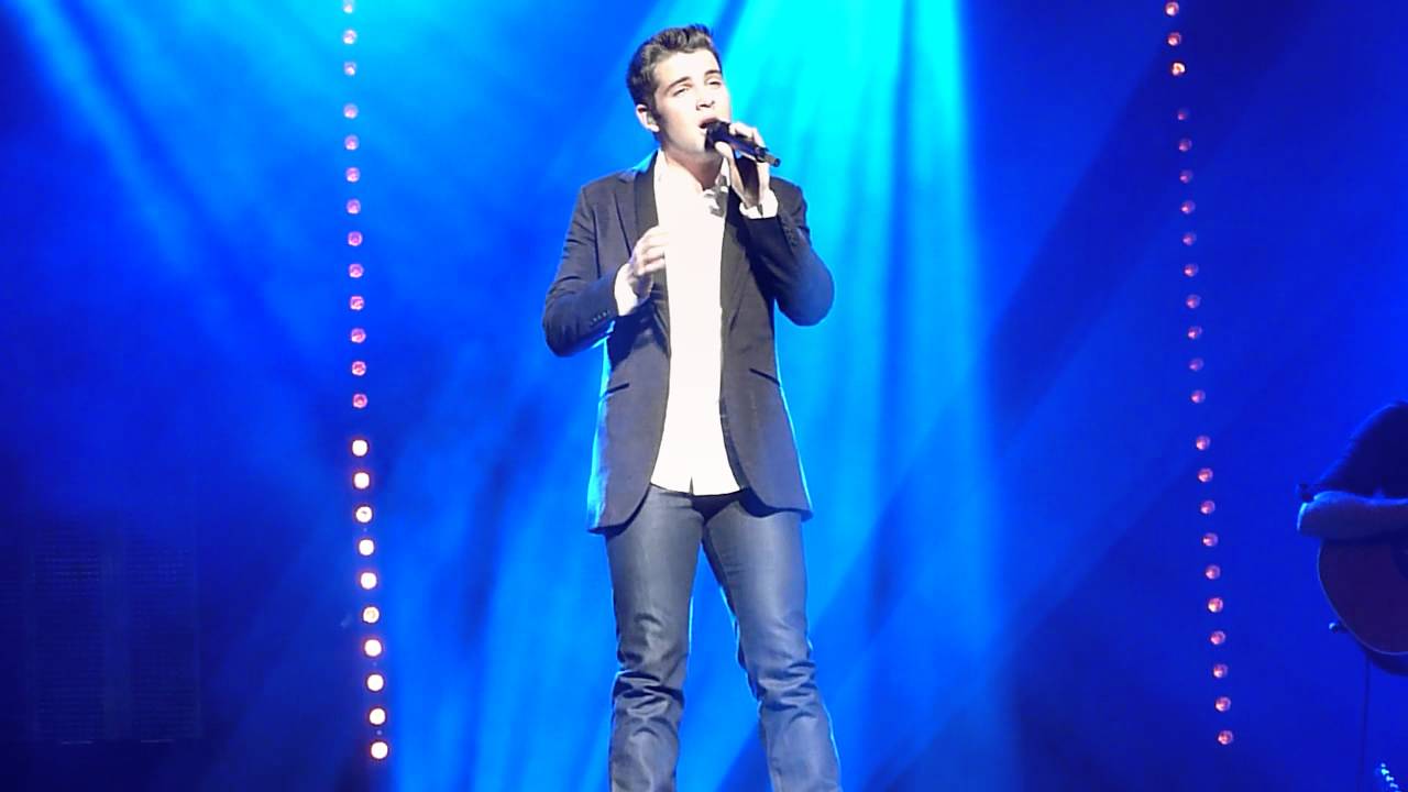 Joe McElderry To Where You Are at Rhyl Pavillion - YouTube