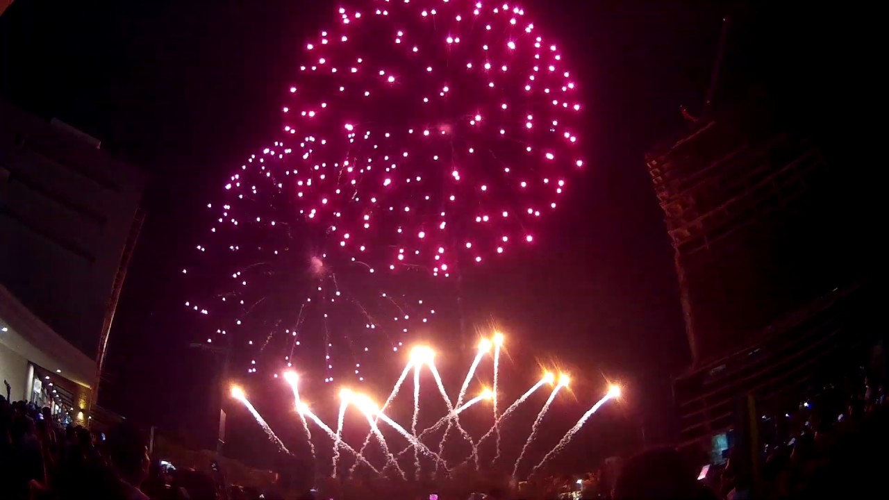 Sinulog 2019 Fireworks / Teaser at Sm City Cebu - YouTube