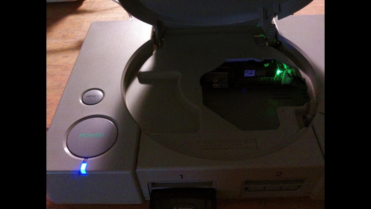 Building a PiStation - retro gaming - YouTube