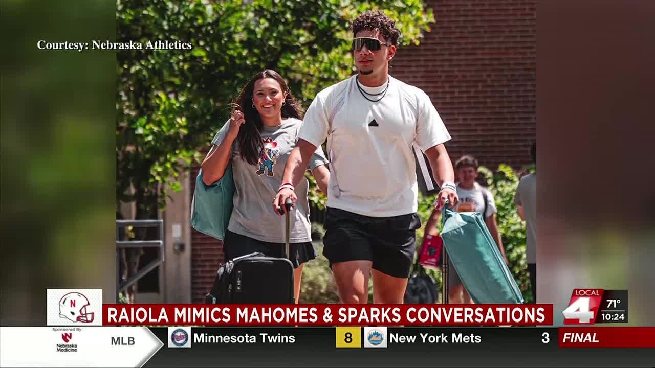 Seeing double: Raiola goes viral over Mahomes comparisons - YouTube