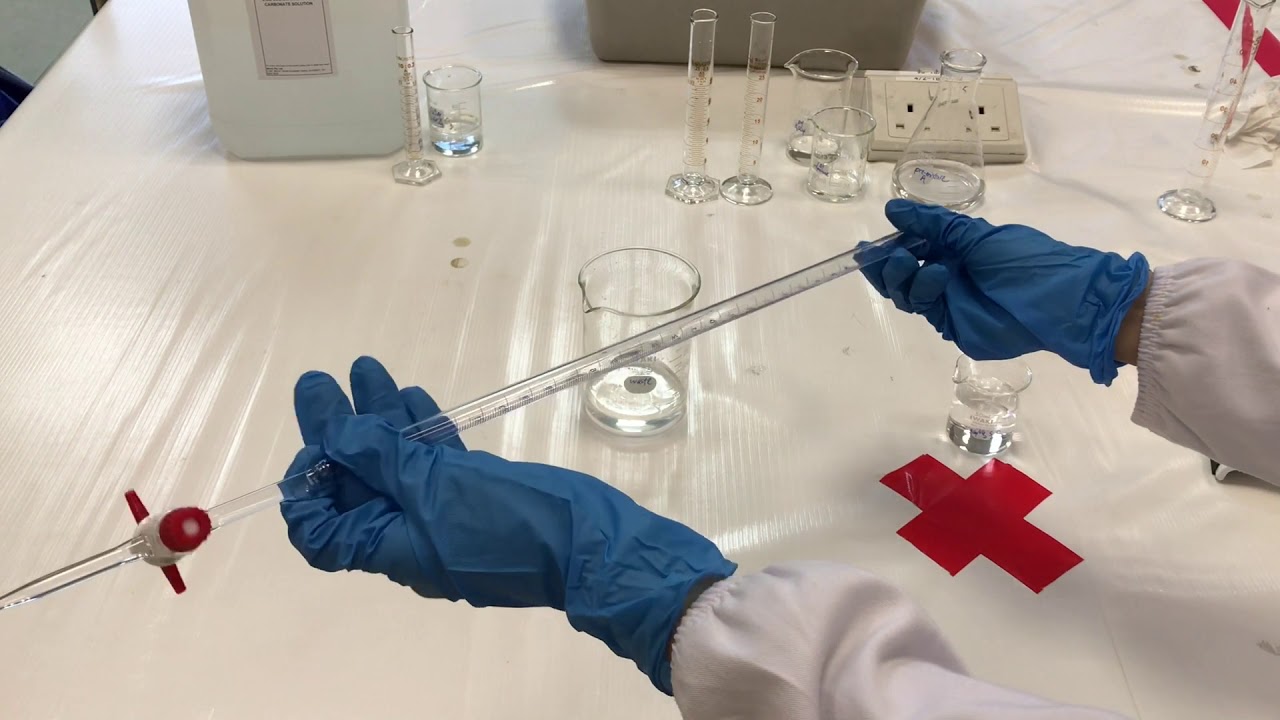 Conditioning & Filling Burette with Sodium Thiosulfate(VI) Solution ...