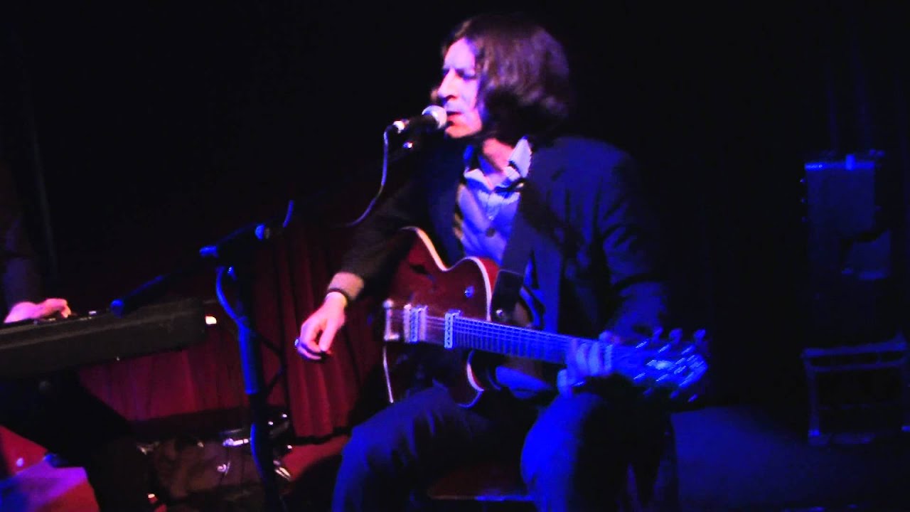 Brian Henry Hooper@Yah Yahs Liz Reed Rock Photo exhibition - YouTube