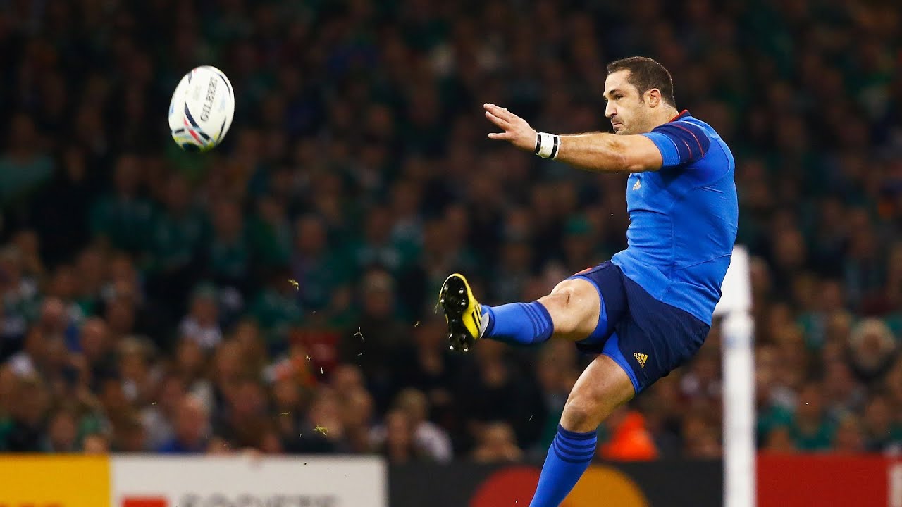 Scott Spedding | France’s electric fullback - YouTube