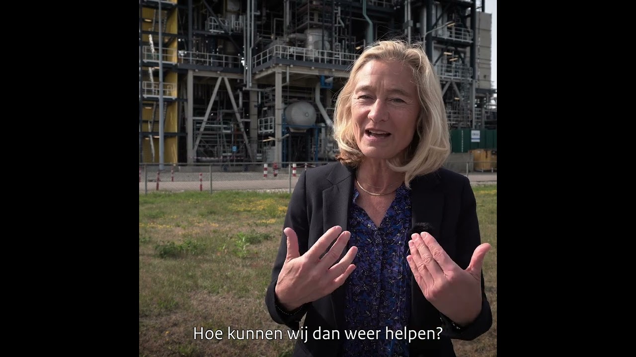 Minister Adriaansens Visits Huntsman's Rotterdam Site (Dutch) - YouTube