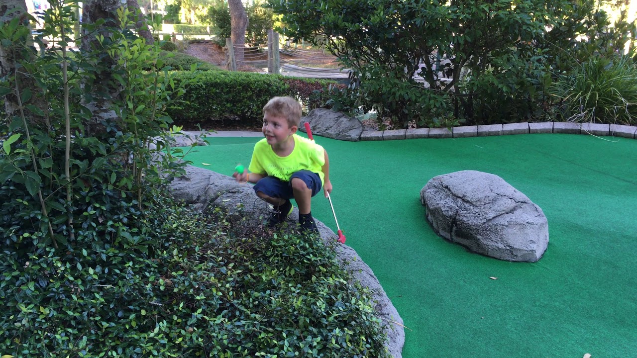 Island Falls mini golf Amelia Island - YouTube