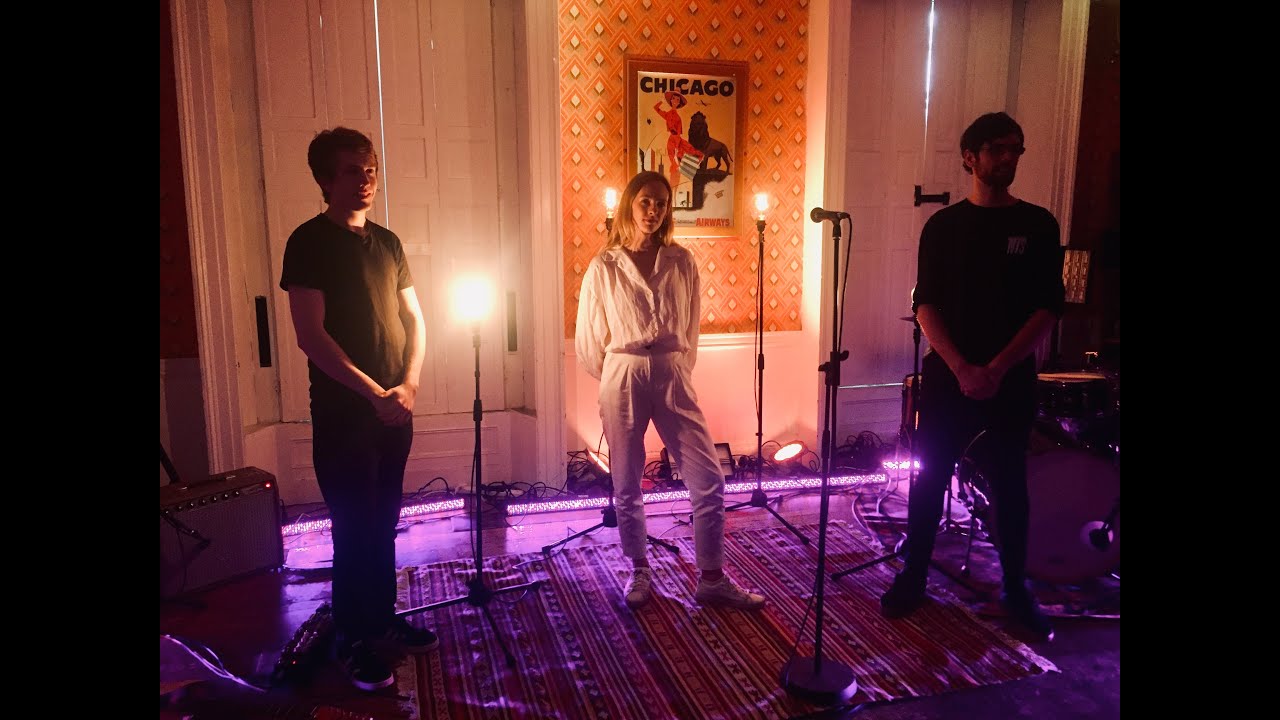 Jackie Beverly - Someone Else [Live from The Vintage Room] - YouTube