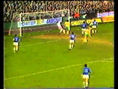 EVERTON 1984-85 SEASON - Norwich City 4 Everton 2 - 24th November 1984 ...