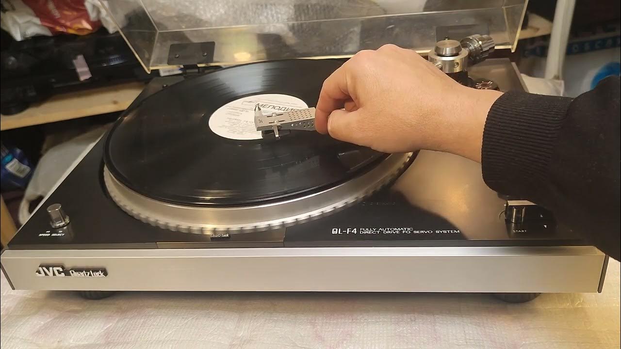 Dual Cs 515 и Jvc Ql F4 такие разные но приличные проигрыватели из