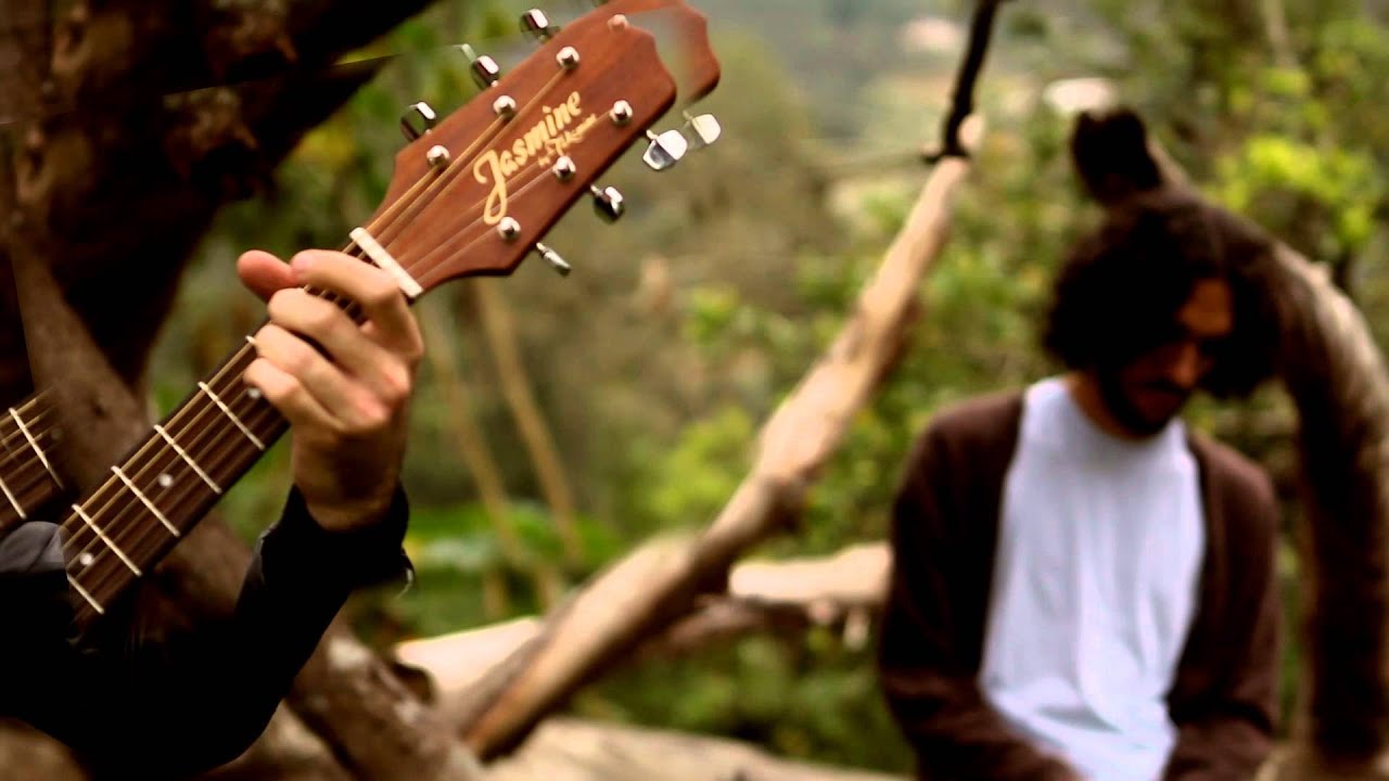 Mal sueño - Mr. Bleat (Videoclip) - YouTube