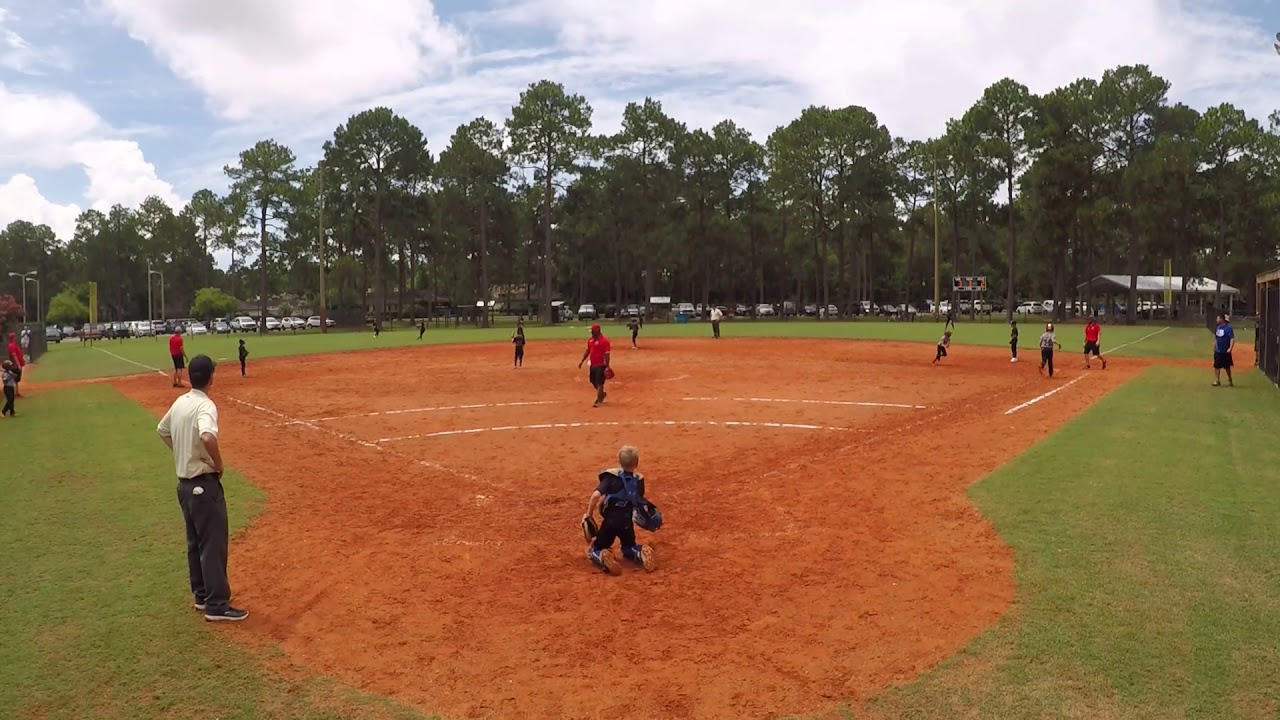 outfield catch - YouTube