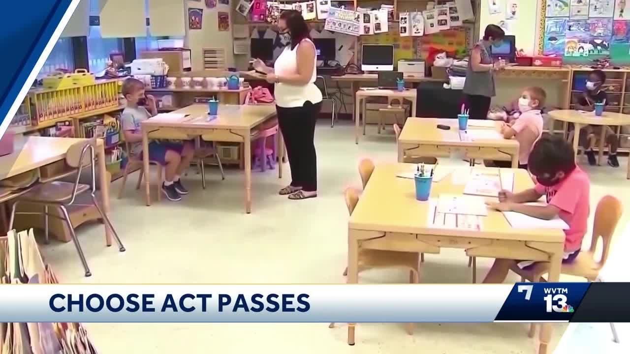 School choice: Alabama governor signs CHOOSE Act - YouTube