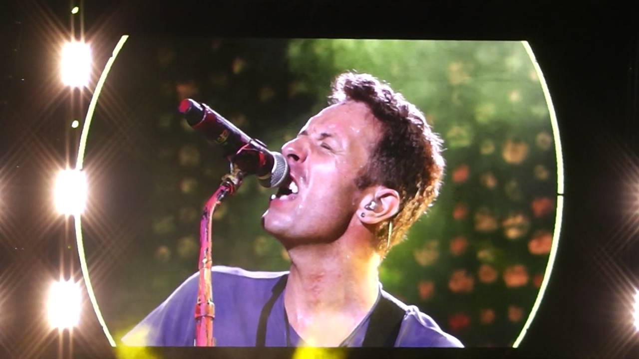Coldplay Mexico Video 16 Abril 2016 "Yellow" - YouTube