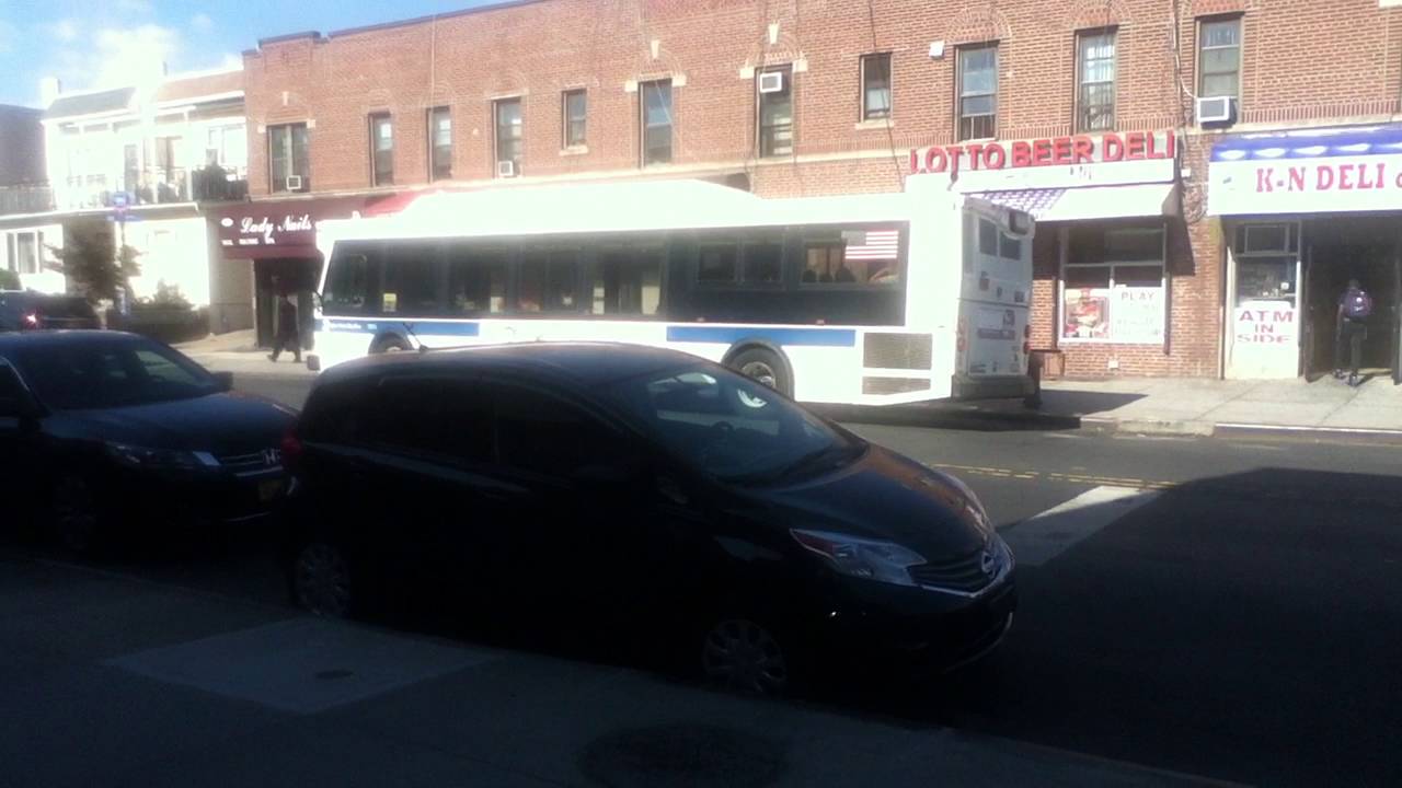 MTA NYC Bus HD: Orion VII CNG on the B9 @60 St & 20th Av - YouTube