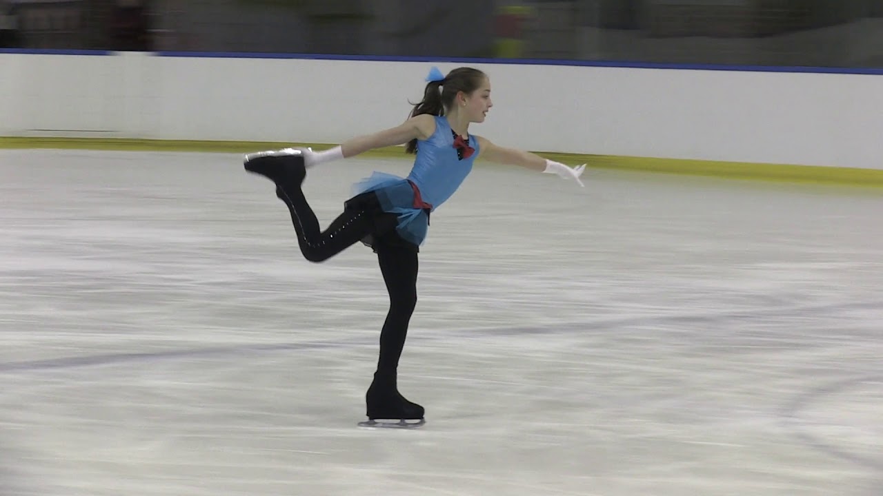 25 Wiktoria PACHA Novice Advance FS MP2019 - YouTube