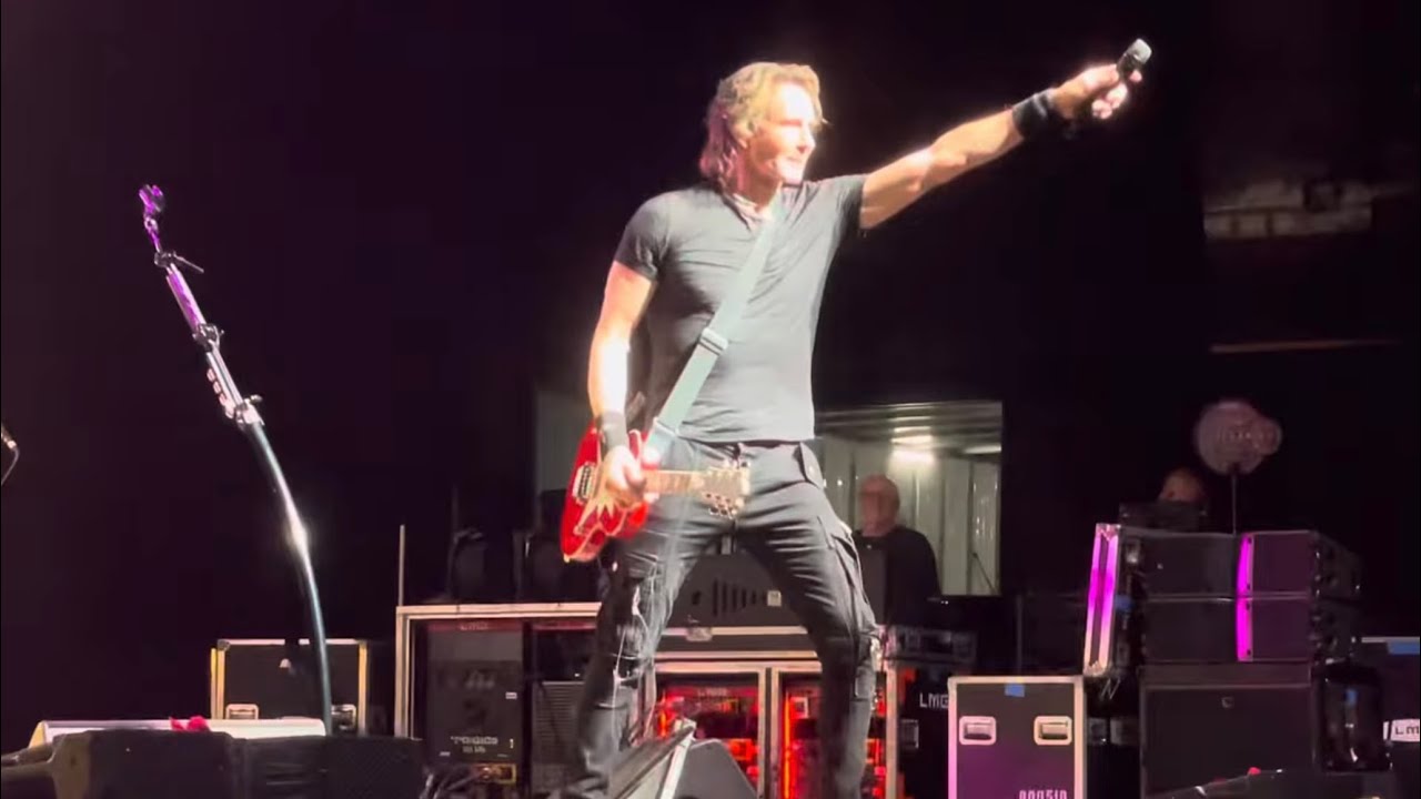 Rick Springfield - Don’t Talk To Strangers (w/ Audience) live at PNC ...