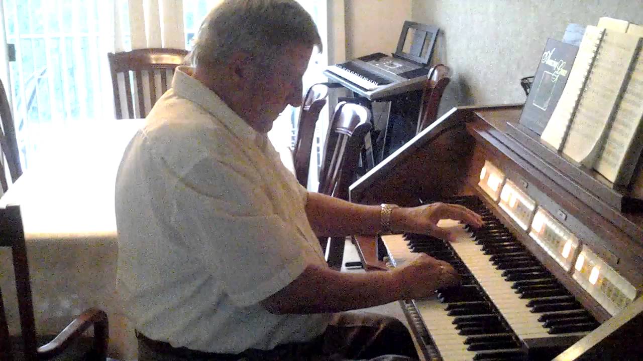 Beautiful Organ Music - YouTube