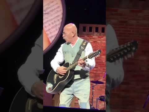 Александр Розенбаум « Стареть красиво»