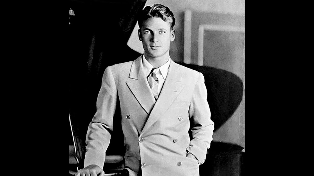 10 Things You Should Know About Charles Farrell - YouTube