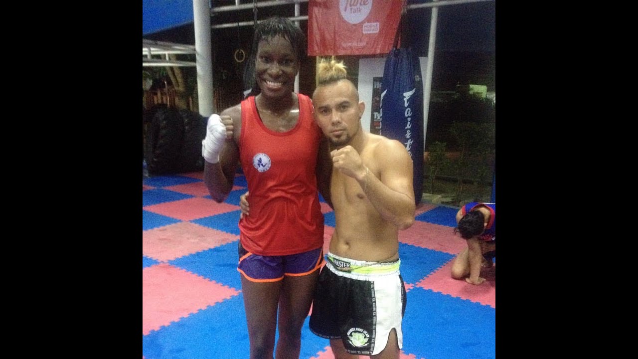 Candice K Mitchell - Boxing at PTT Oledong Session #1 - YouTube