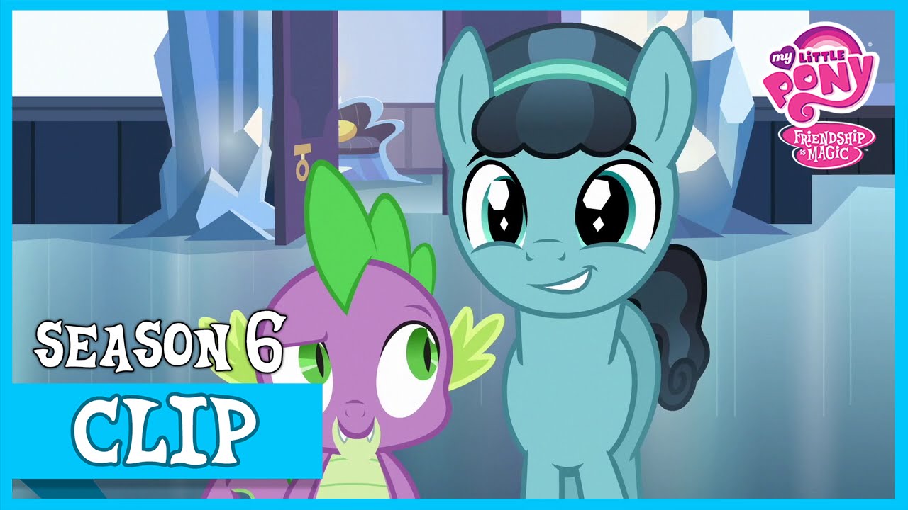 Thorax Disguises as Crystal Hoof (The Times They Are A Changeling ...
