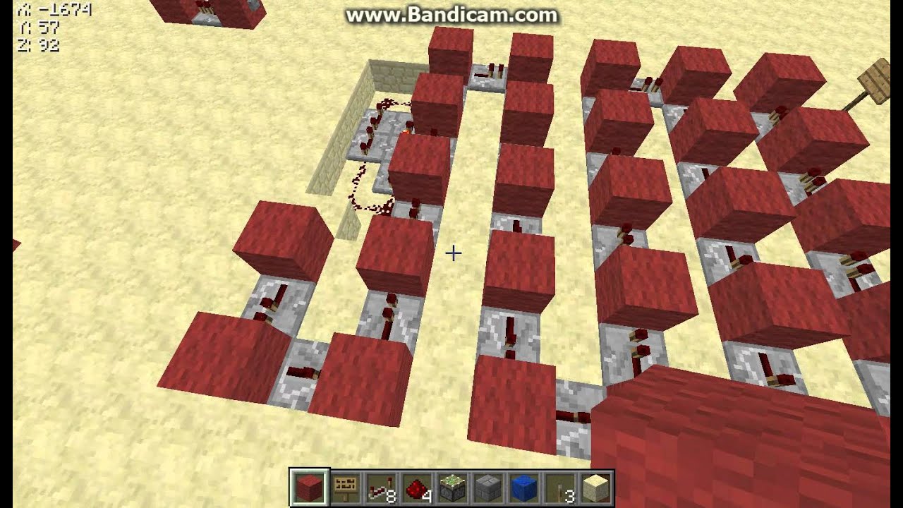 1 Year Long Redstone Clock (9x11x3) - YouTube