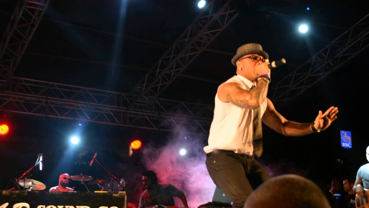 Ricardo Dru Live at QRC Fete Royal 2015 - Vagabond - YouTube