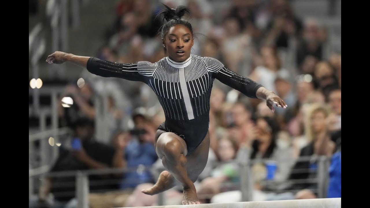 Simone Biles FX US Nationals, 15.200 (7.0) - YouTube