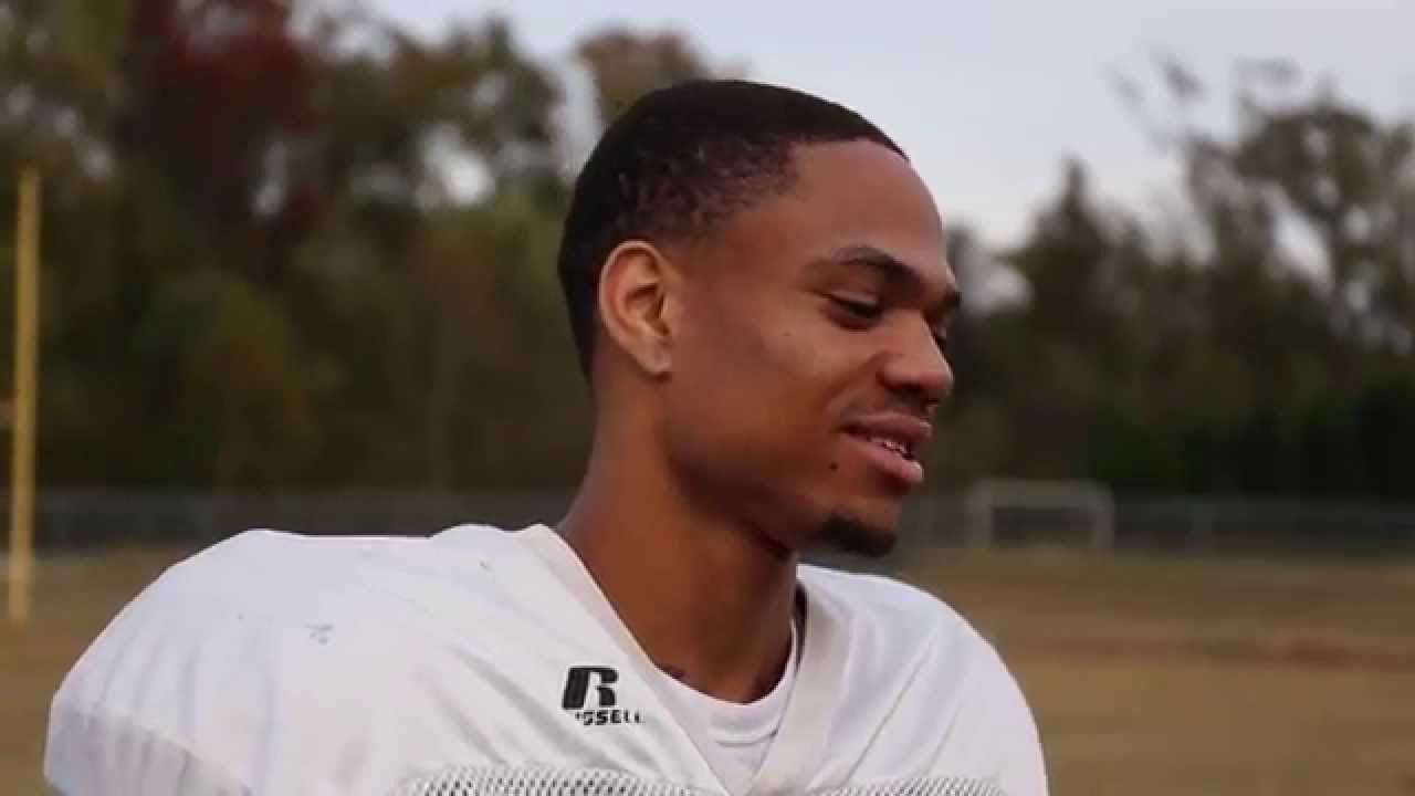 Friday Football Feature: Demarcus Berry - YouTube