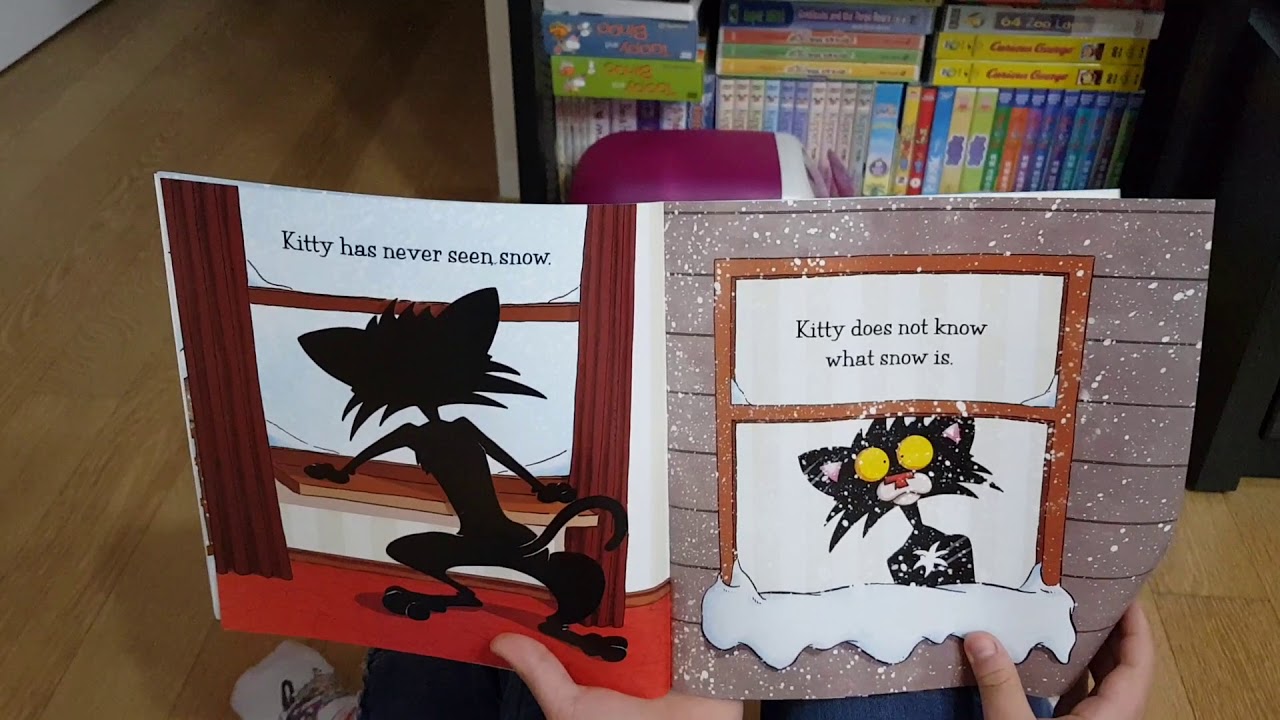 Bad Kitty Does Not Like Snow - YouTube