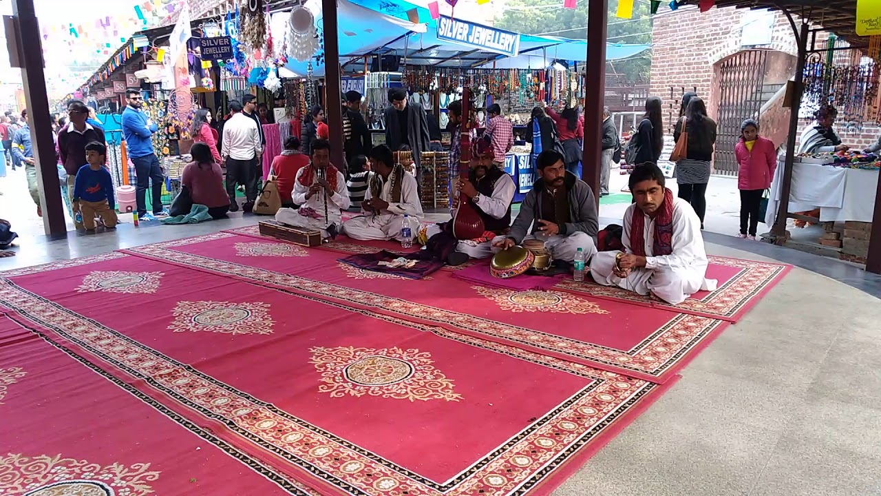 Traditional Indian street music at Dilli Haat New Delhi - YouTube