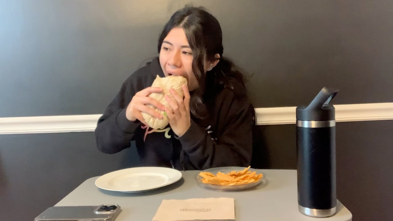 Chipotle burrito mukbang | Karol g’s new album, stanley cup and more ...