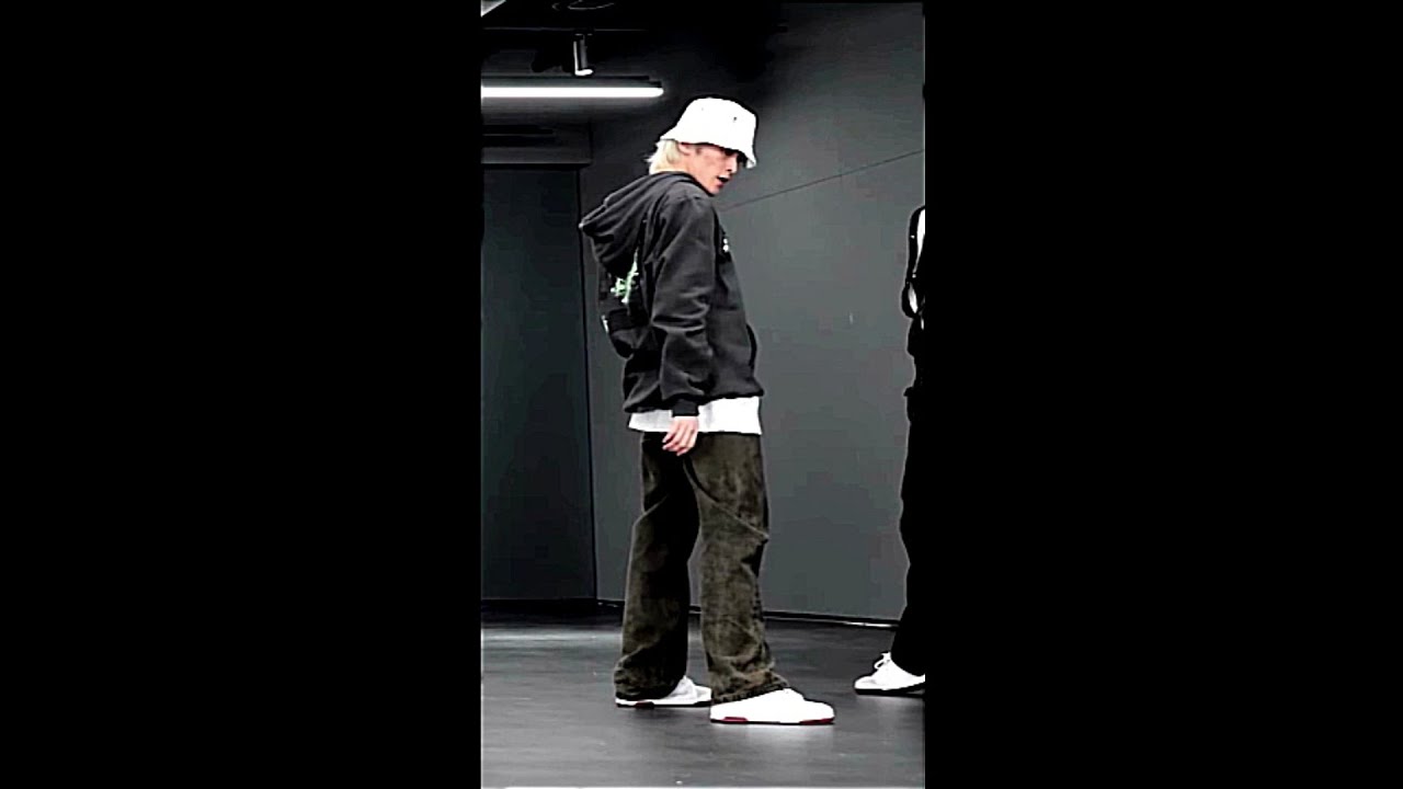 NCT 127 Ay-Yo MARK Focus (Mirrored Dance Practice) - YouTube